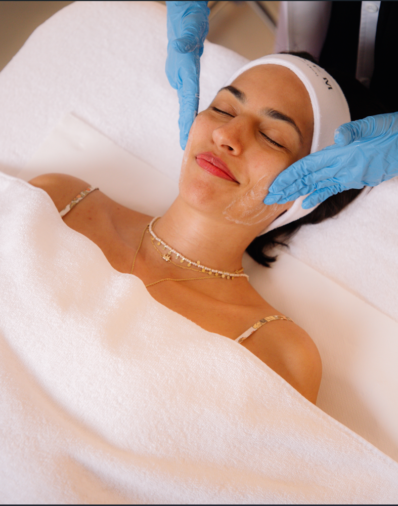 Enzyme Therapy Facial – Alkem Health and Wellness